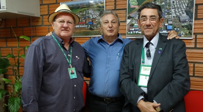 Em Cascavel, diretor-presidente da Agraer se reúne com dirigentes da ... Em Cascavel, diretor-presidente da Agraer se reúne com dirigentes da ...